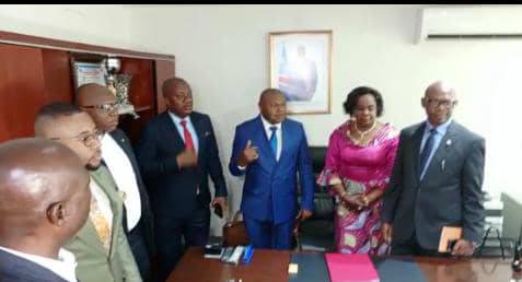 Remise et reprise à la RTNC : La nouvelle DG Sylvie Elenge appelle à l ...